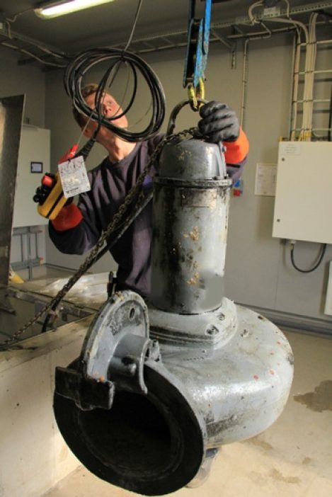 Gigasense IS Series Automatic Lifting Hook:… | Specialised Force